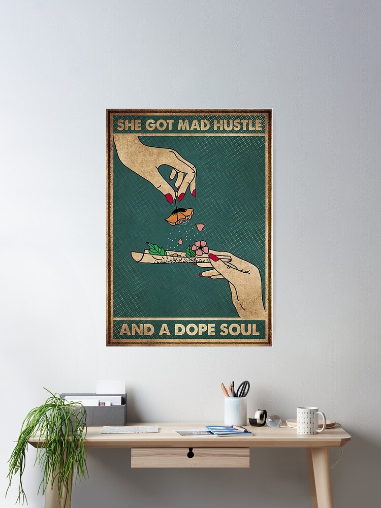 "Funny Rolling Blunts She Got Mad Hustle And A Dope Soul - Rolling ...