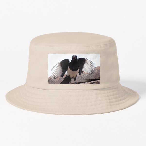 Gorro de pescador «Una hermosa urraca euroasiática en blanco y negro (o ...