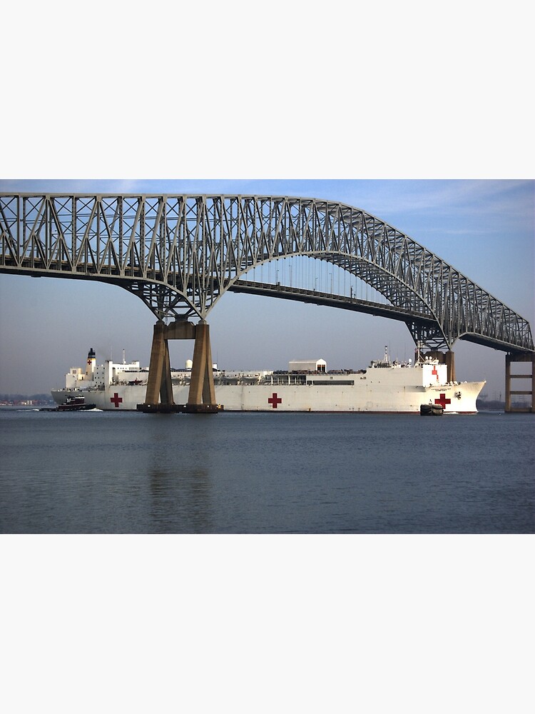 "USNS COMFORT passes under Key Bridge outbound Port of Baltimore ...