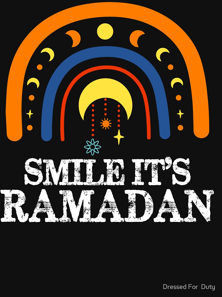 "Smile its Ramadan Muslim Eid Mubarak Islamic Ramadan" Essential T ...