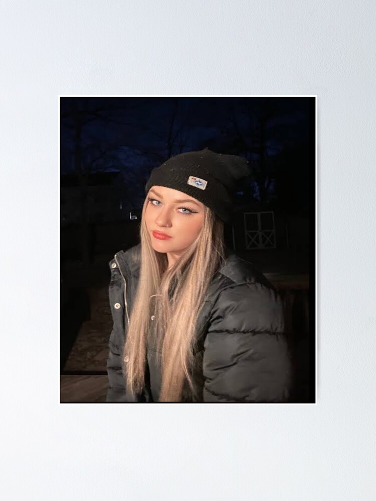 "Alyssa dream smp face" Poster for Sale by bestizeyy | Redbubble