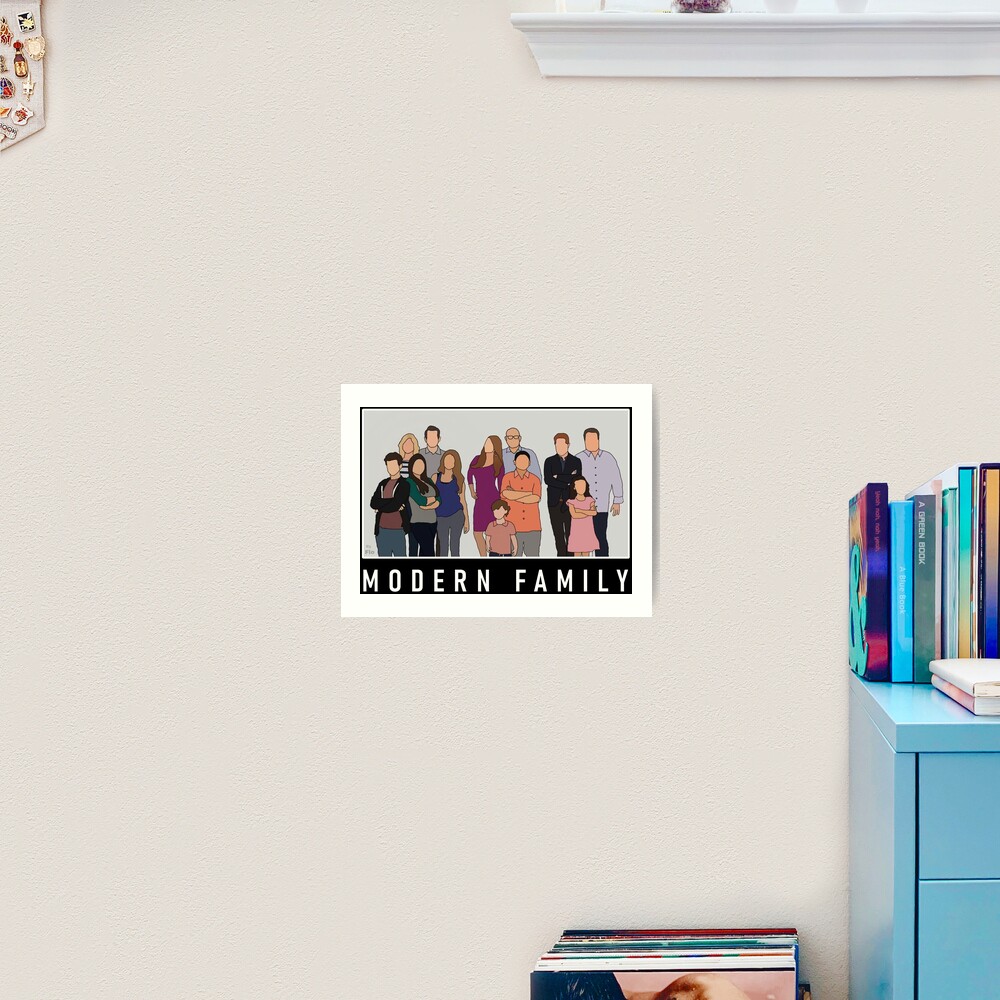 "MODERN FAMILY haley dunphy alex dunphy" Art Print for Sale by ...