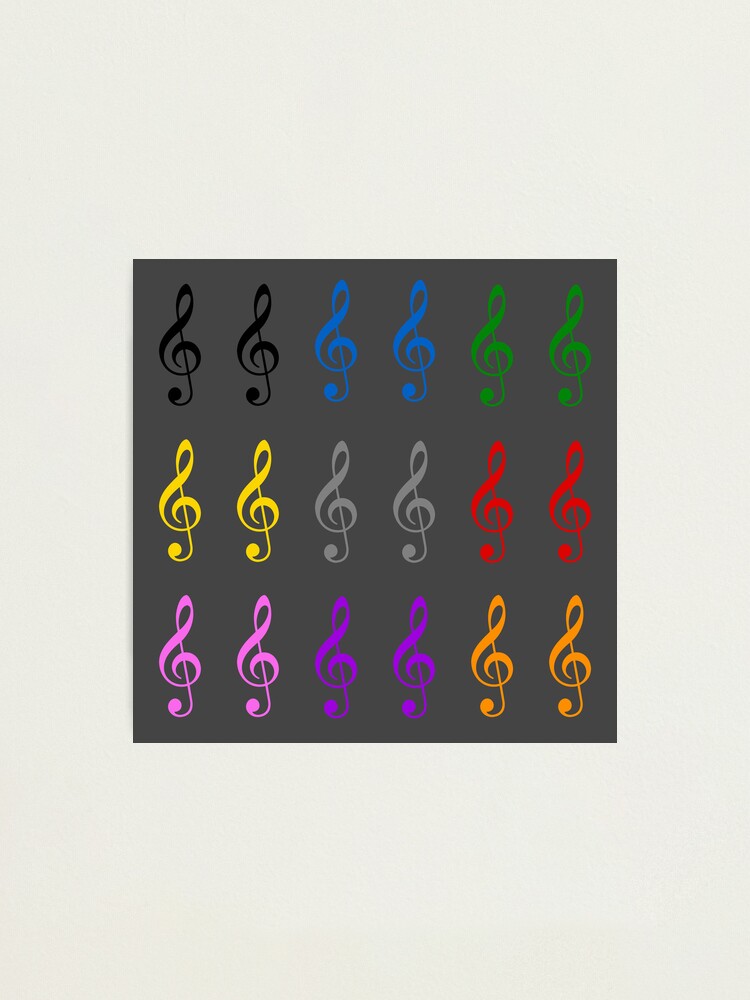 Lámina fotográfica «Hoja de símbolos de clave de sol en varios colores ...