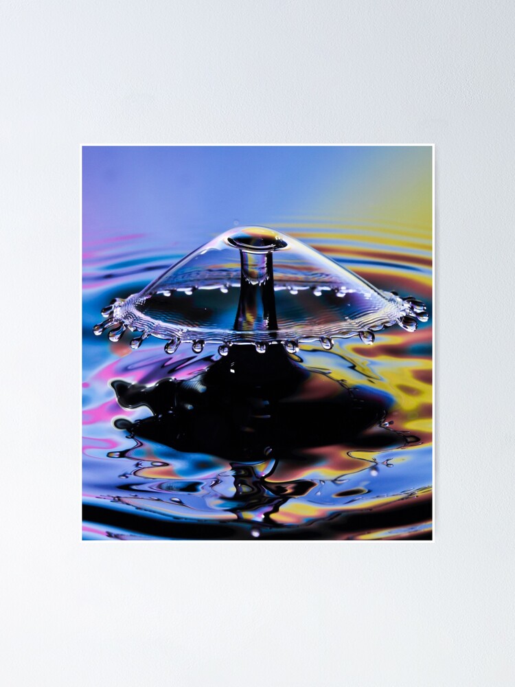 "Umbrella - Water Psychedelic Optical Illusion Drop Splash Art, Calming ...