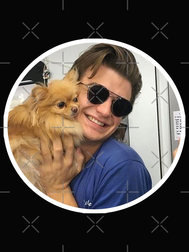 " DJO| Joe Keery as Steve Harrington Lovely guy with glorious hair ...