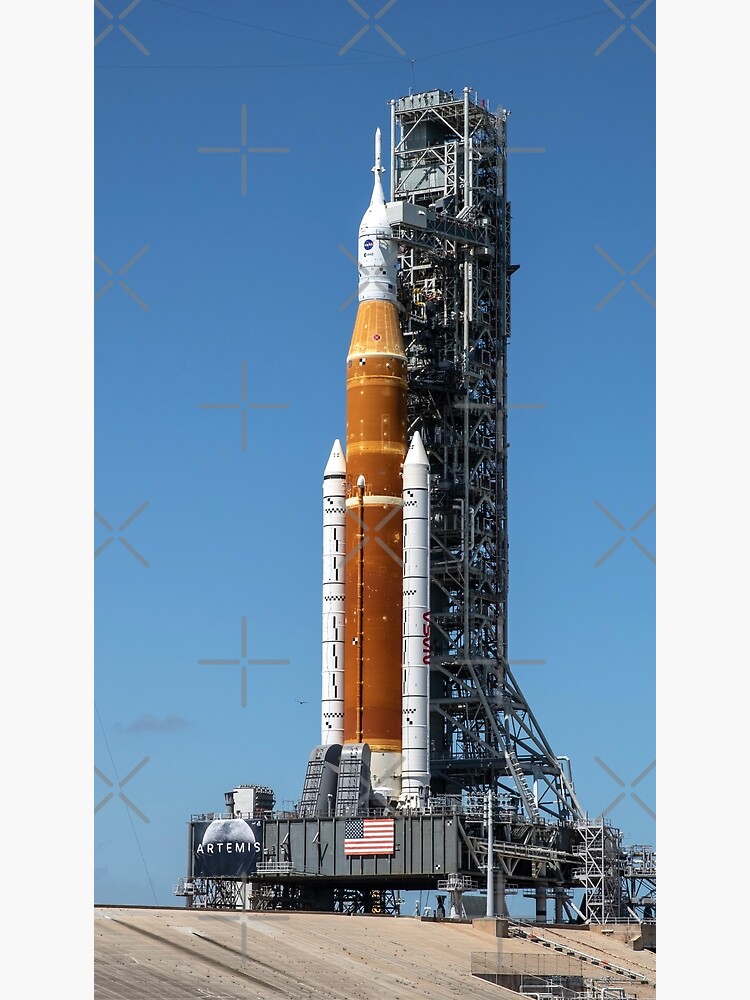 "NASA Space Launch System (SLS) Block 1 on pad 39B at Kennedy Space ...