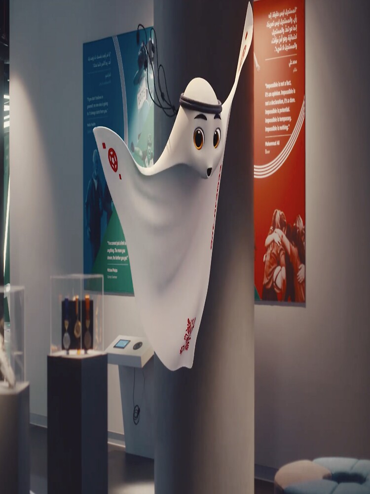 "la'eeb" Sticker for Sale by rautiogiange | Redbubble