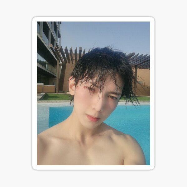 "ATEEZ Yeosang" Sticker for Sale by HaloHaloShine | Redbubble