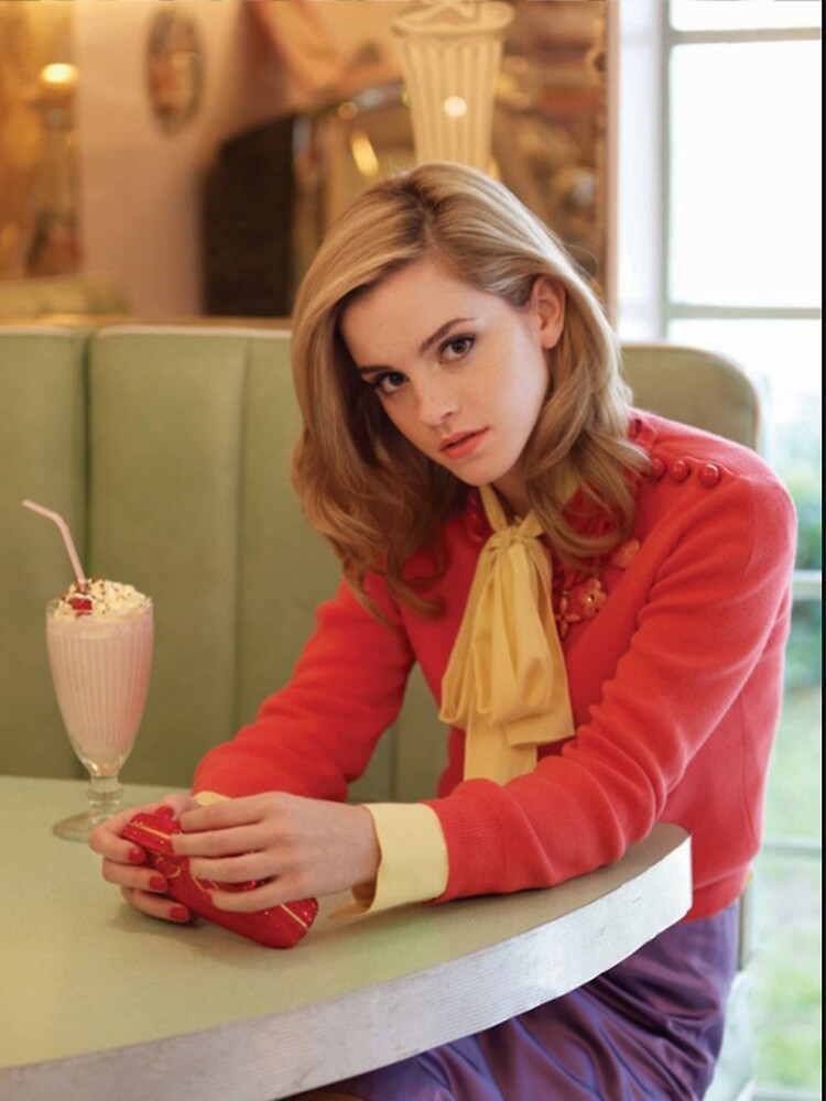 "Emma Watson Milkshake Color Es" T-shirt for Sale by tanheikner2 ...