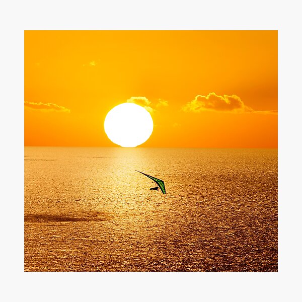 Fotodruck for Sale mit "Über den Pazifik schweben" von Alex Preiss ...