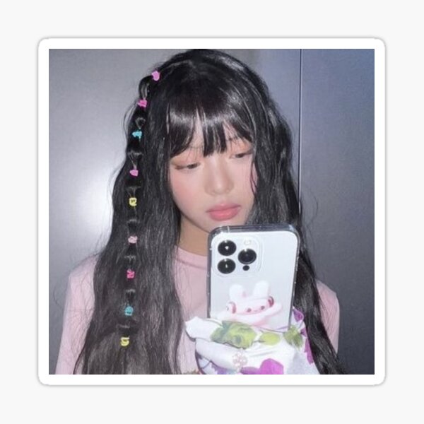 "NEWJEANS HANNI" Sticker for Sale by BBIZZ | Redbubble