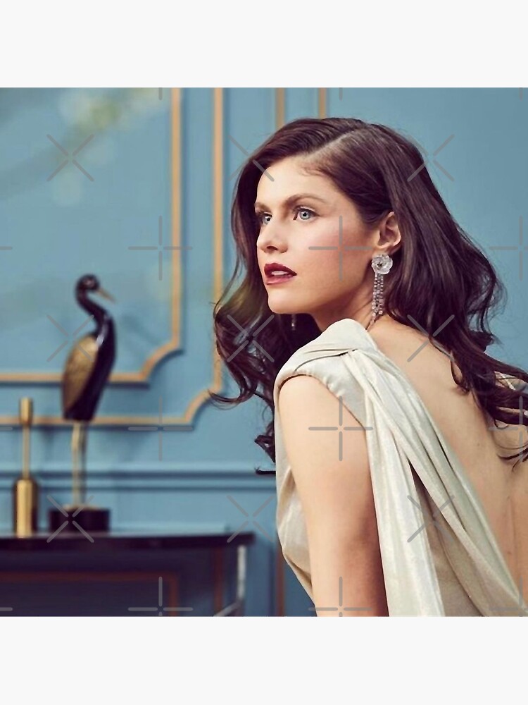"Impressive Mesmerizing Blue Eyes Alexandra Daddario Hot Photo Gifts ...