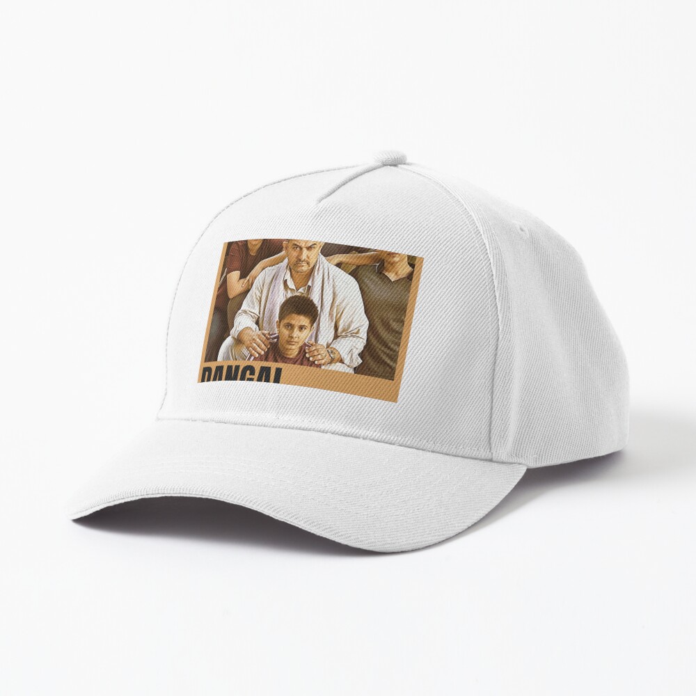 "Bollywood Movie Dangal, Aamir Khan,Fatima Sana Shaikh, Sanya Malhotra ...