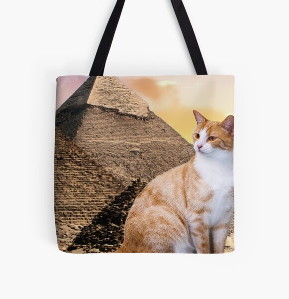 "Surreal photos with giant cats in the Pyramids of Giza. Catzilla ...