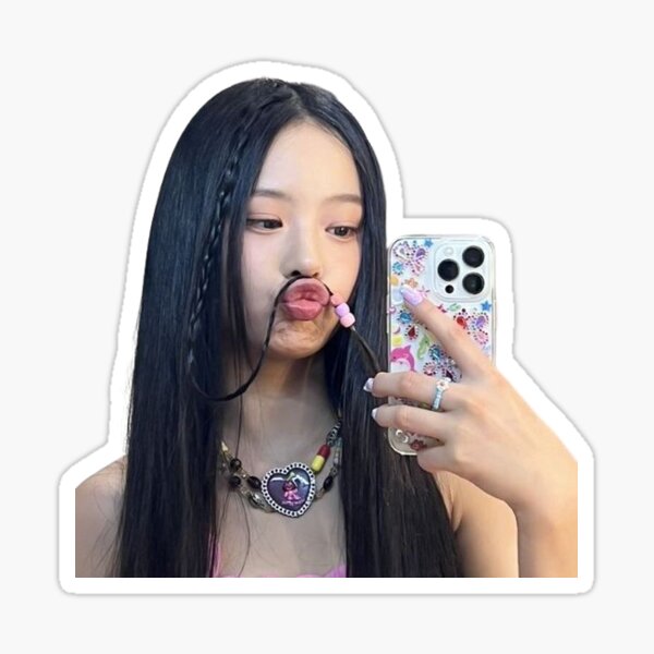 "newjeans hanni" Sticker for Sale by spoopy101 | Redbubble