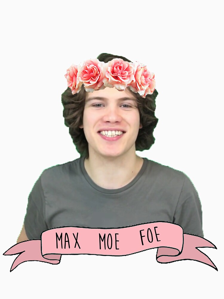 "maxmoefoe" T-shirt by Smuggler | Redbubble