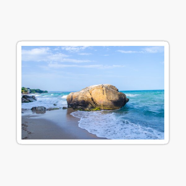 "Turquoise shallow water surface and rocks stones on sea floor ...