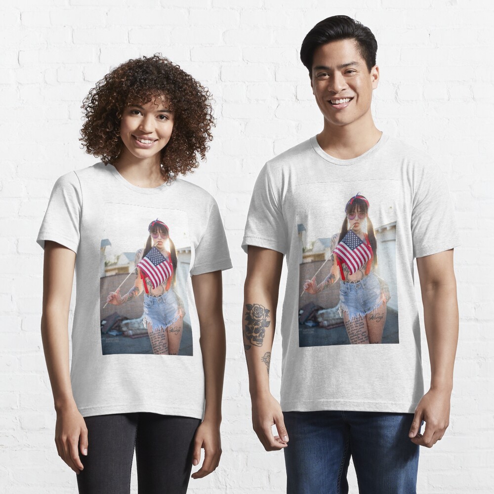 "Leigh Raven Boss Ass Betch" T-shirt for Sale by MimiBenfield ...