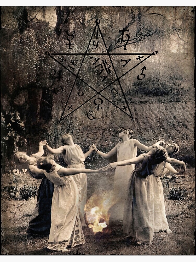 "Circle Of dancing Witches. Vintage photo - illustration" Art Board ...
