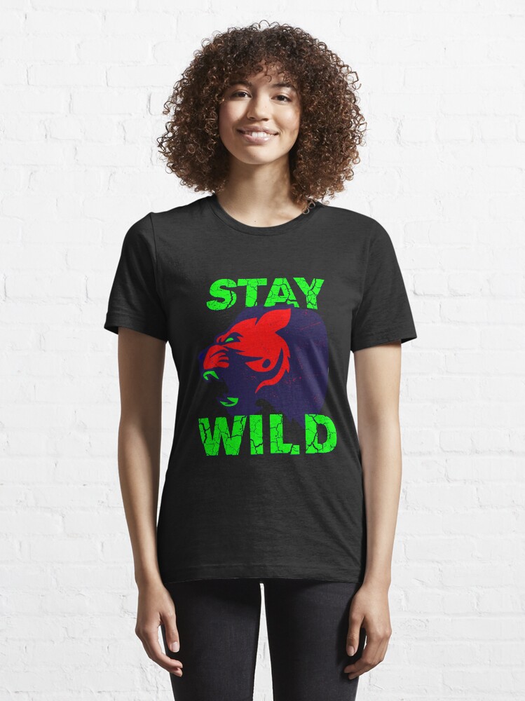 "Stay Wild Club Ben Azelart Merch - angry wolf - energetic red color" T ...