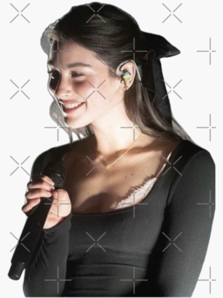 "Gracie Abrams smiling " Sticker for Sale by xolaur62 | Redbubble