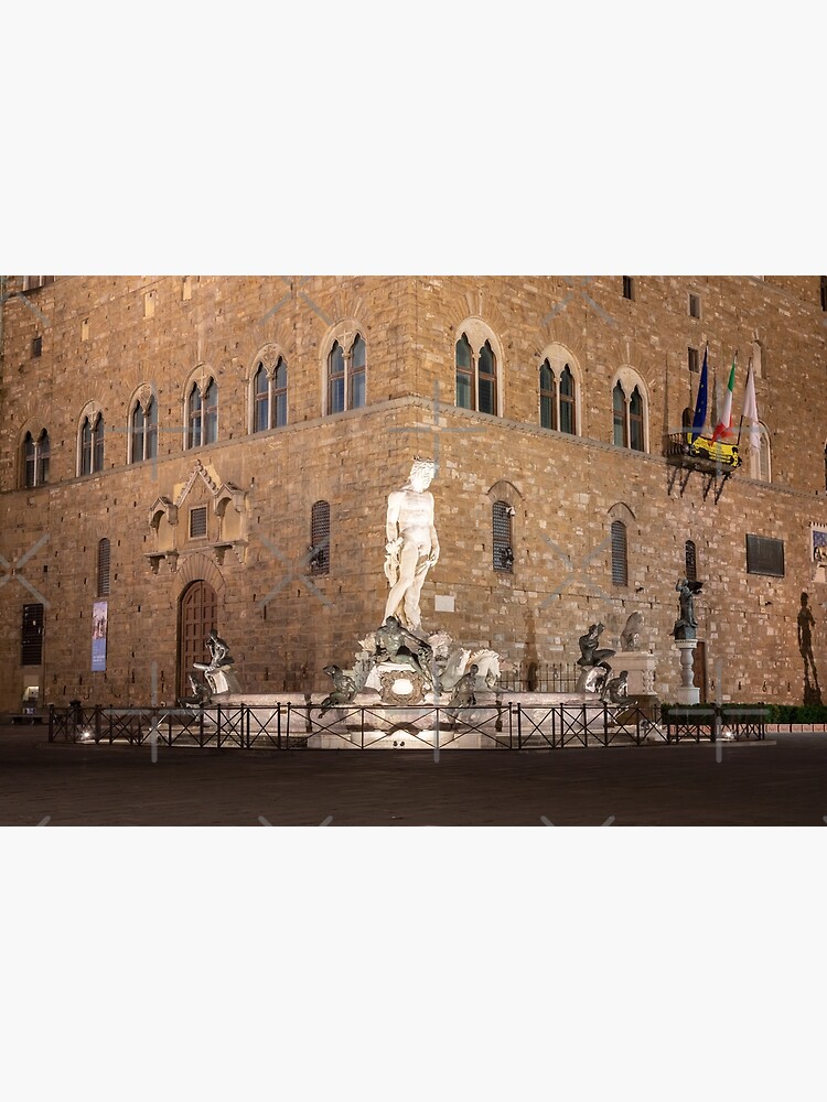 "Florence architecture illuminated by night, Piazza della Signoria ...