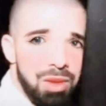 "Kawaii Cute Anime Drake Meme" Active T-Shirt for Sale by ...