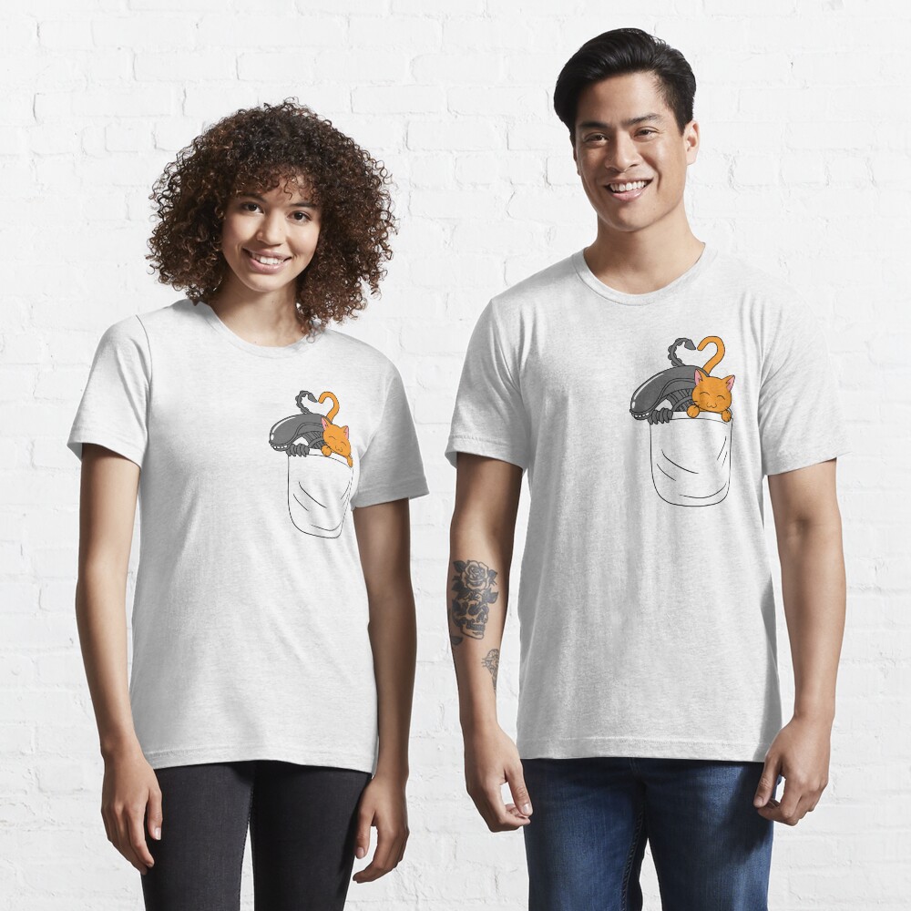 "Alien & Jonesy Pocket" T-shirt for Sale by CCCDesign | Redbubble ...
