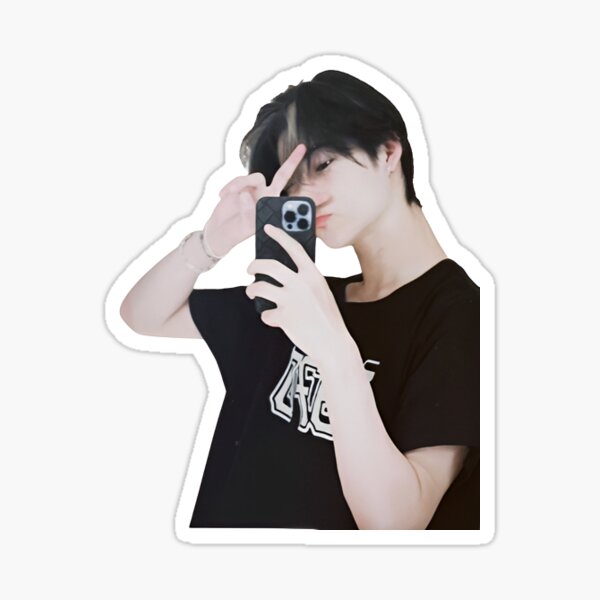 "Ni-ki ENHYPEN Sticker" Sticker for Sale by ELLIPTICALS | Redbubble