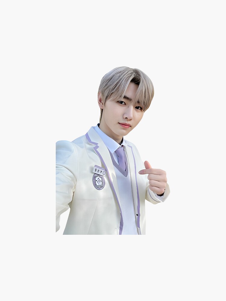 "Sunghoon ENHYPEN Sticker" Sticker for Sale by ELLIPTICALS | Redbubble