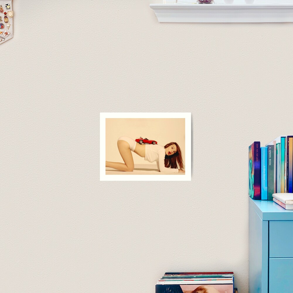"Emily Ratajkowski Sexy" Art Print for Sale by BeautifulGirls | Redbubble