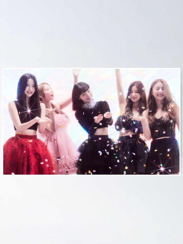 "Glittering LeSserafim" Poster for Sale by TwiceEmporium | Redbubble