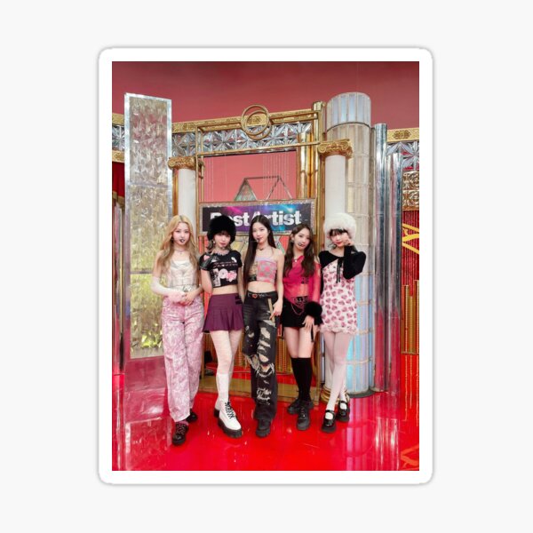 "LE SSERAFIM KPOP" Sticker for Sale by Kpop-IN-and-OUT | Redbubble