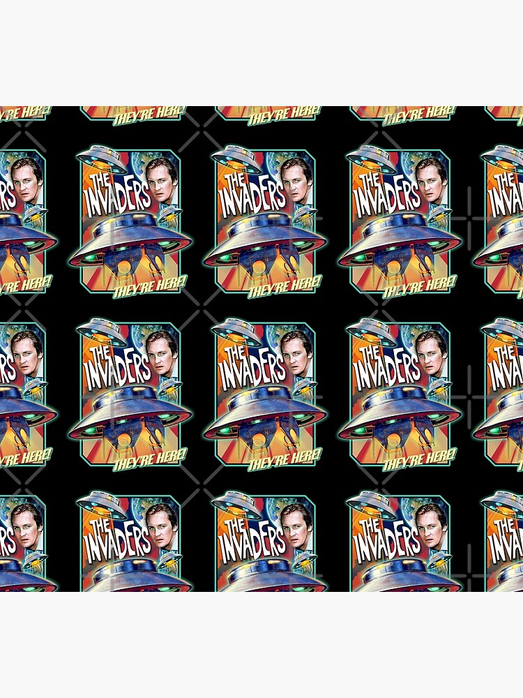 "THE INVADERS (1967 logo) - They're Here - David Vincent - Flying ...