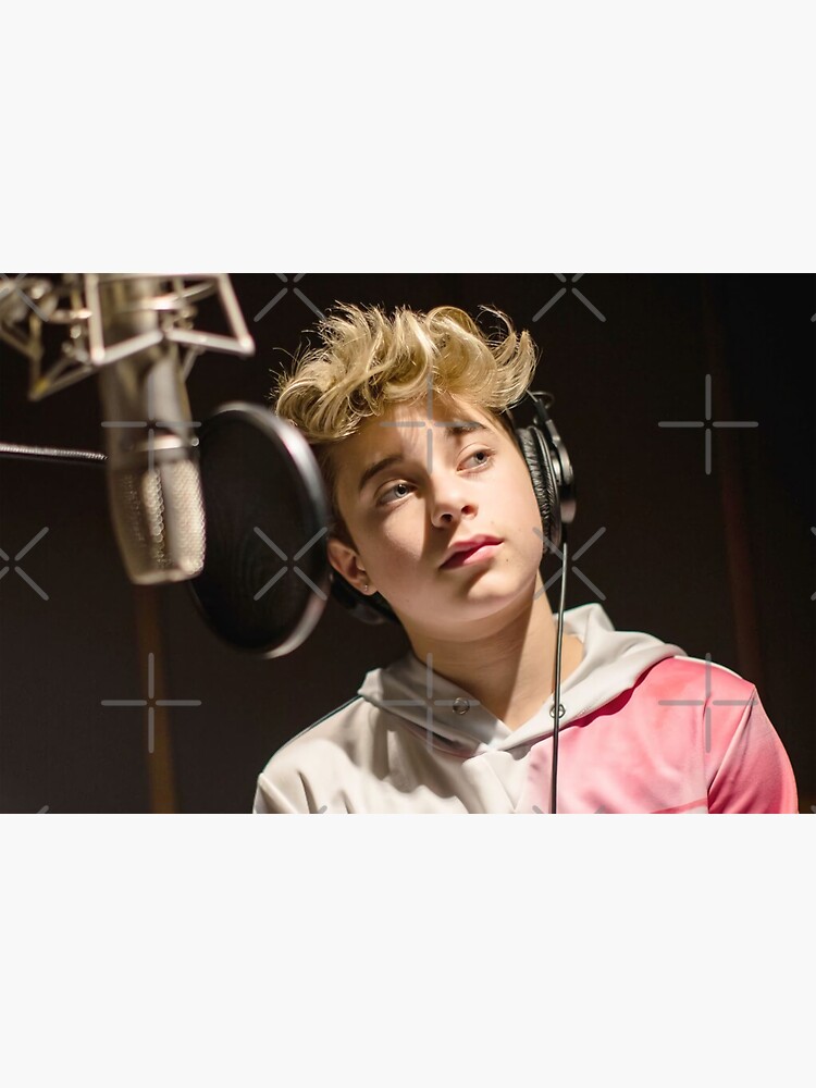 "Gavin Magnus singer" Sticker for Sale by Nnamdaniu13 | Redbubble