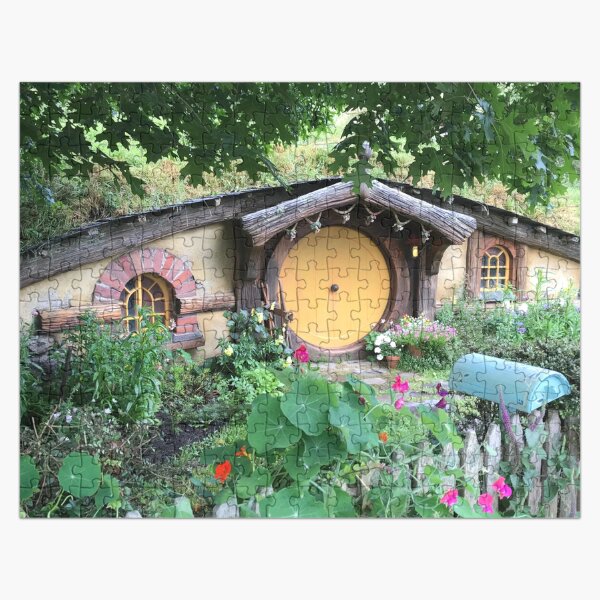 Hobbiton Merch & Gifts for Sale | Redbubble