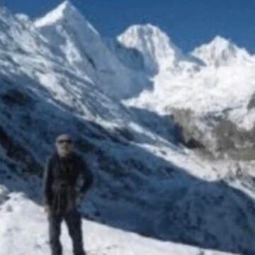 "SCP-096" Sticker for Sale by Paperparrots | Redbubble