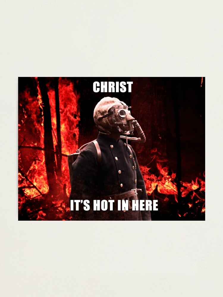 "A London Fire Brigade fireman, wearing a smoke helmet, 1908. (Meme ...