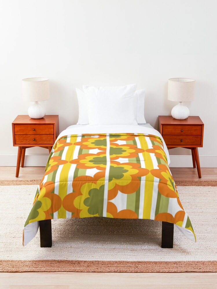 "1970's Pattern / Retro 70s Vintage Seventies style" Comforter by ...