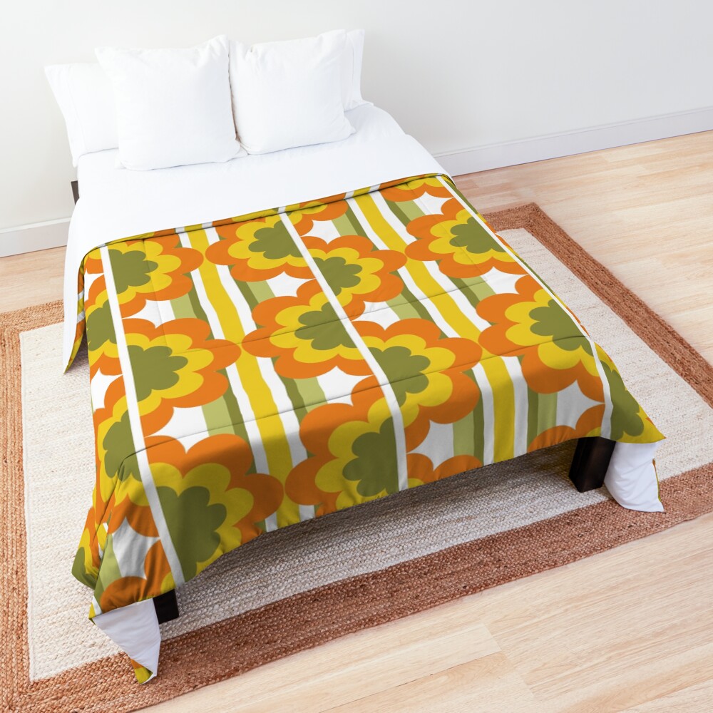 "1970's Pattern / Retro 70s Vintage Seventies style" Comforter by ...