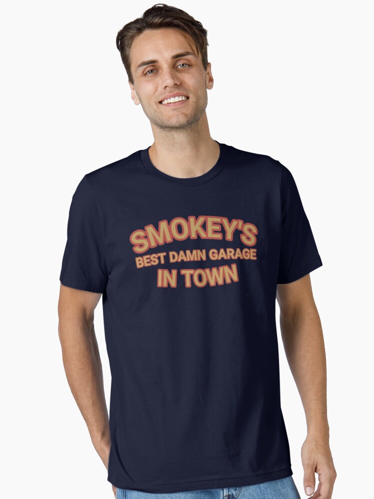 "Smokey Yunick's best damn garage in town " Essential T-Shirt for Sale ...