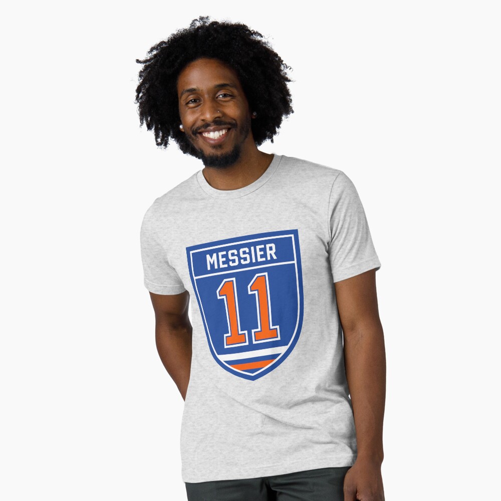 "Messier #11 emblem" Sticker for Sale by Tarroi | Redbubble
