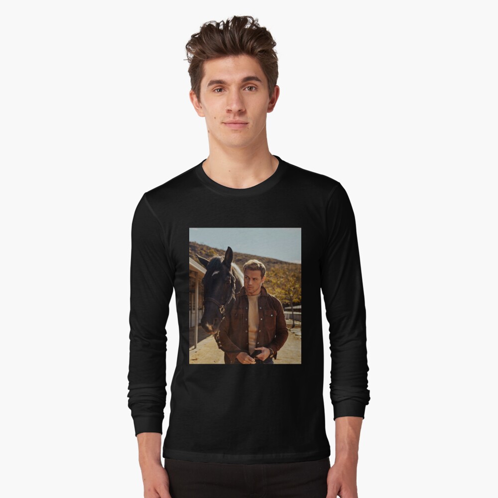 "sam heughan" Sticker by WALIDIYA | Redbubble