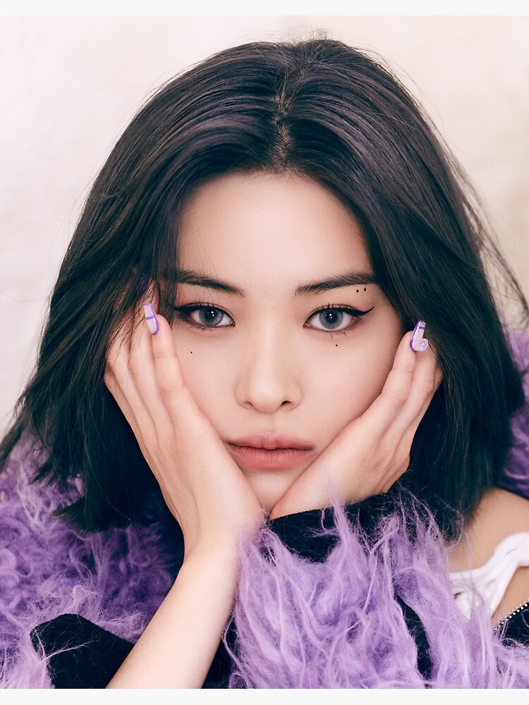 "ITZY Ryujin Cheshire Concept" Sticker for Sale by kiratostudio | Redbubble