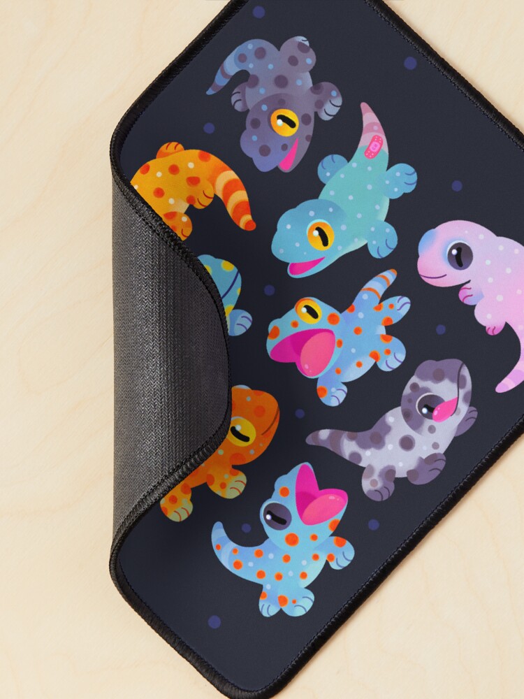 "Tokay gecko - dark" Mouse Pad for Sale by pikaole | Redbubble