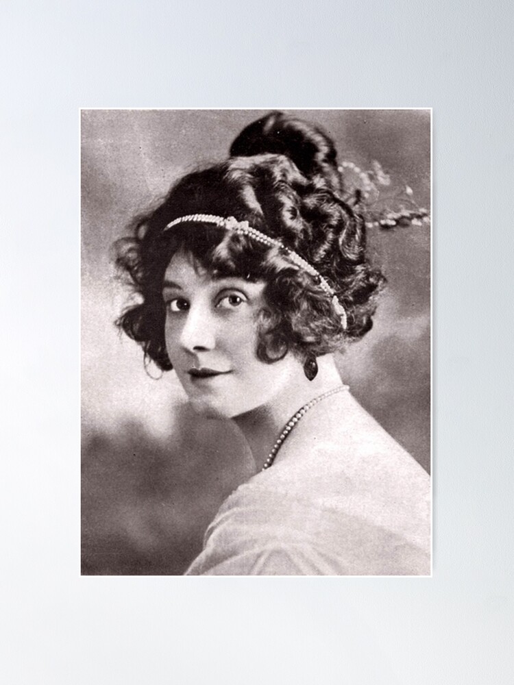 Actress Minta Durfee