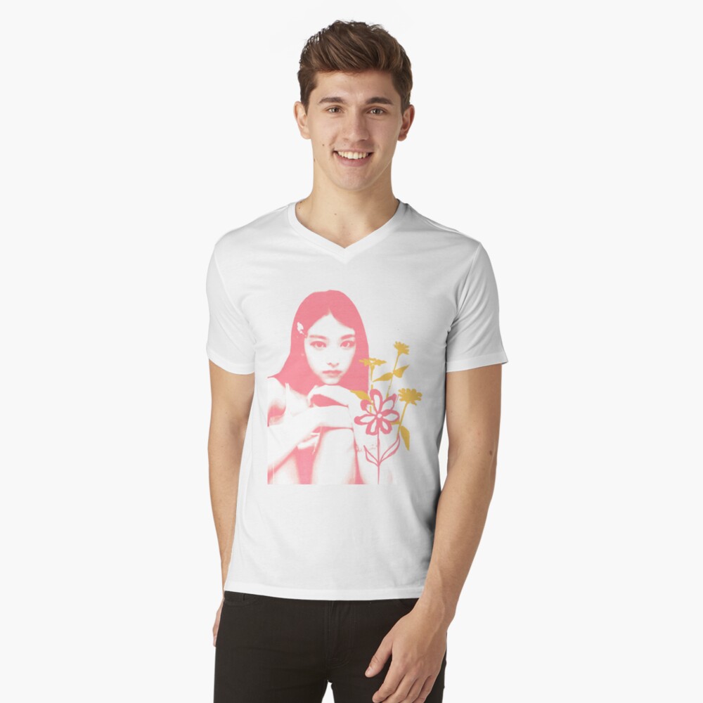 "Haerin New Jeans" Sticker by altervalen | Redbubble