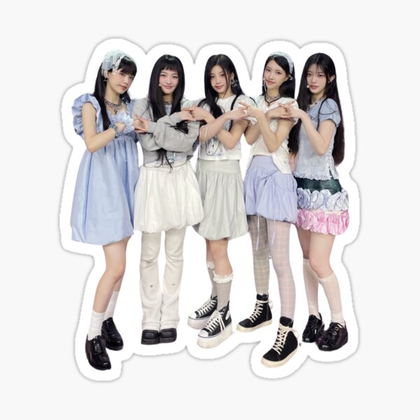 " illit (KPOP)" Sticker for Sale by jaofnn | Redbubble