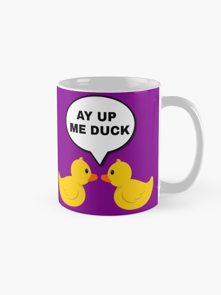 "Ay Up Me Duck Lila Becher" Kaffeebecher von BrambleBox | Redbubble