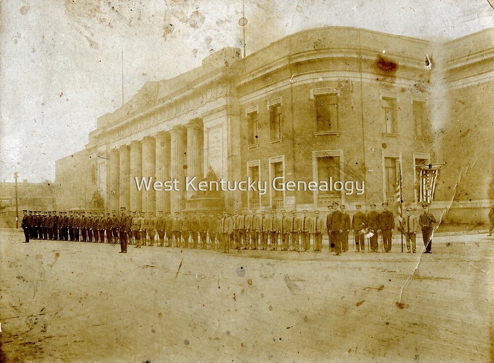 "1918 photo of the Soldiers and Sailors Memorial Coliseum in Evansville ...